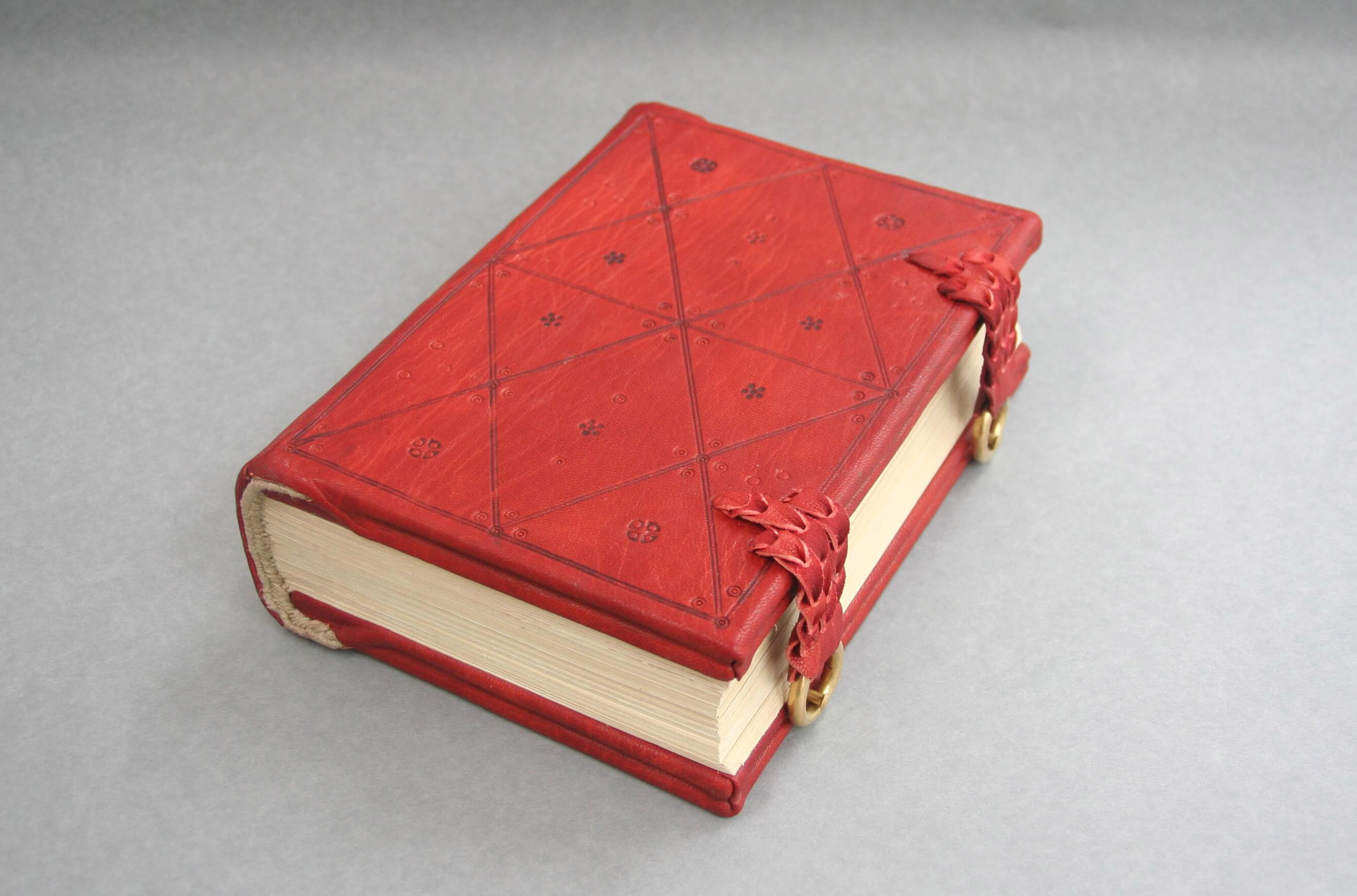 Bookbinding Projects – Holly Smith Book & Paper Conservation
